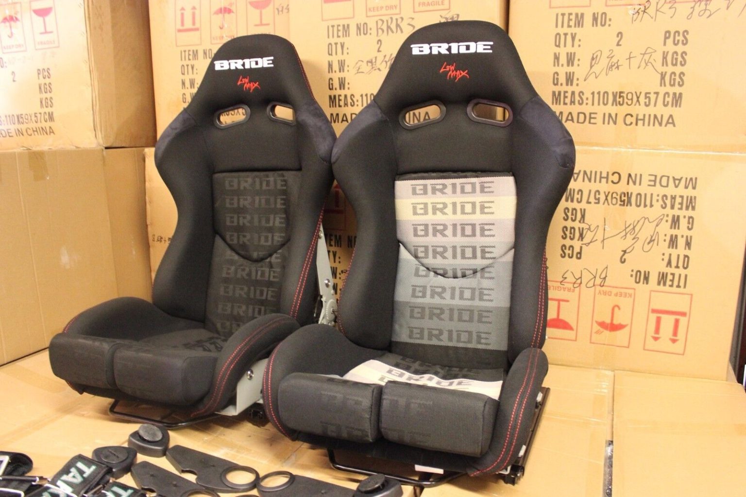 2x Bride Stradia Fiberglass Full Black Gradient Recliner Seat – ADR ...