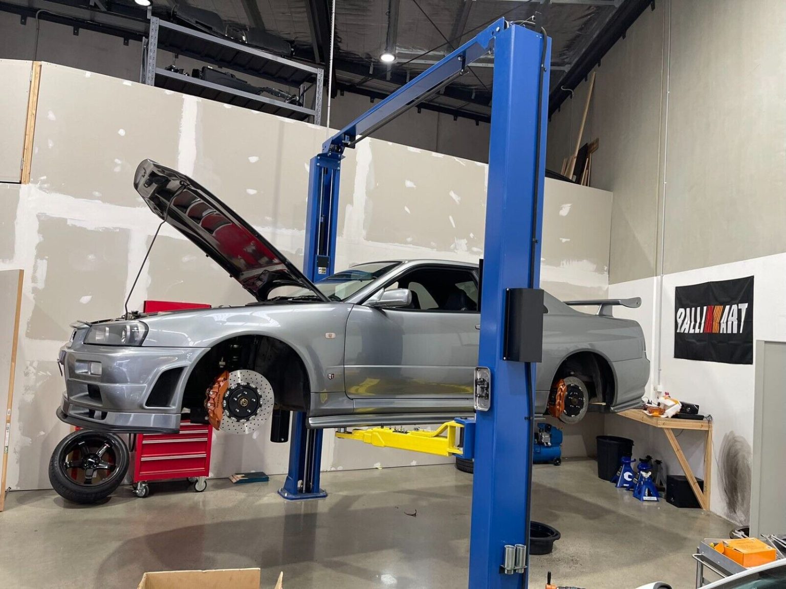 R35 GTR brake kit to suit Skyline R32 R33 R34 - Cross Drilled Discs ...