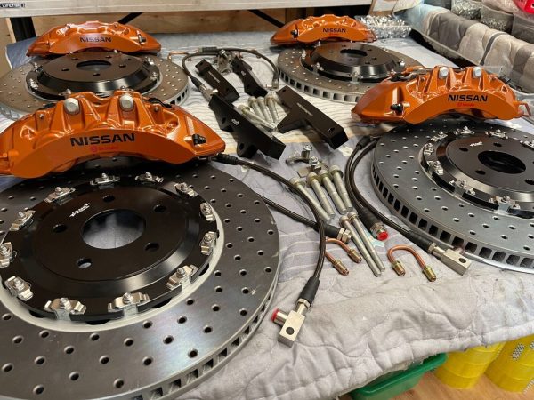 R35 GTR brake kit to suit Skyline R32 R33 R34 - Cross Drilled Discs ...