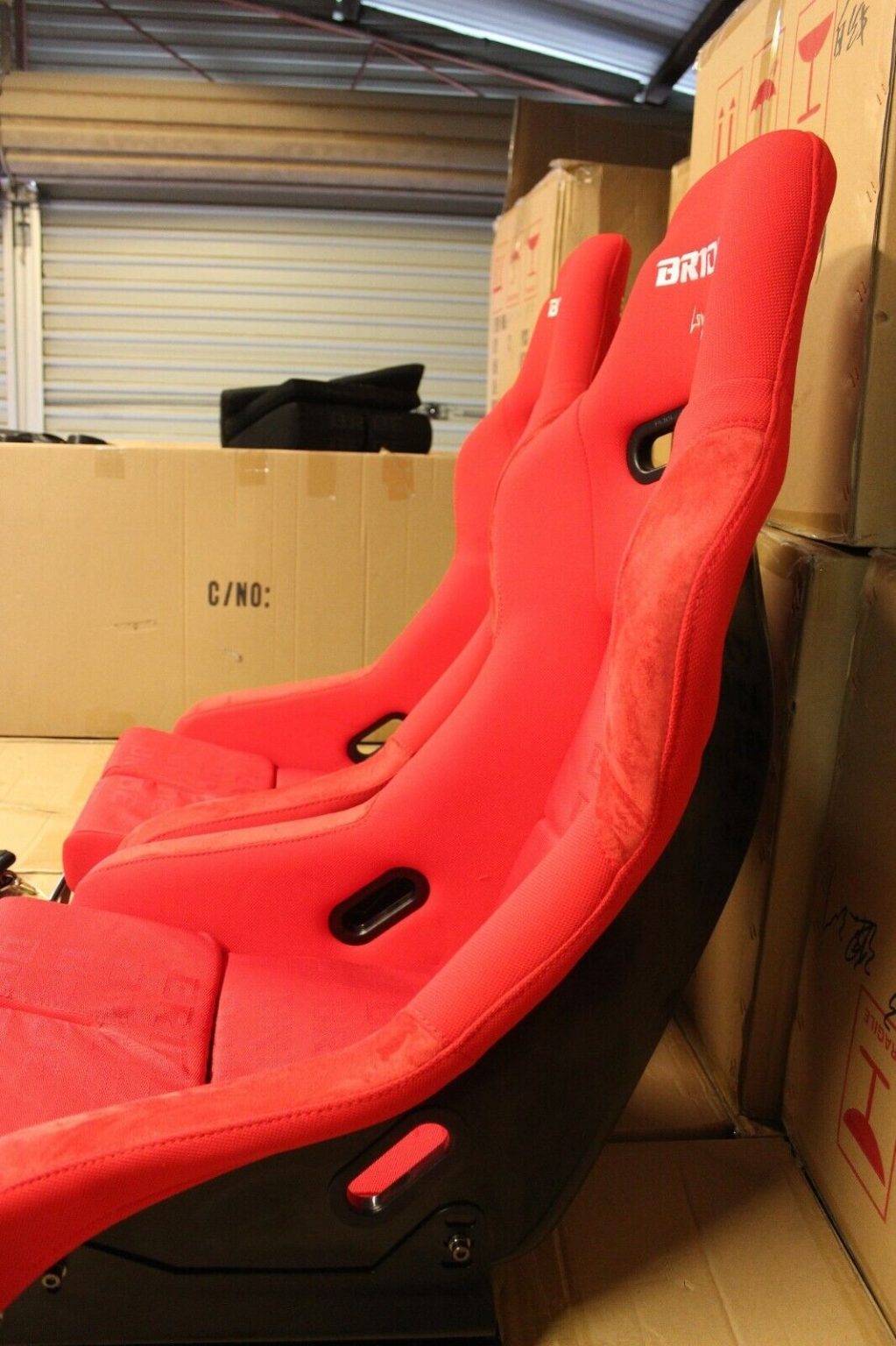 2x Bride VIOS II Style Fixed Back Racing Seats – Red Fibreglass Low Max ...