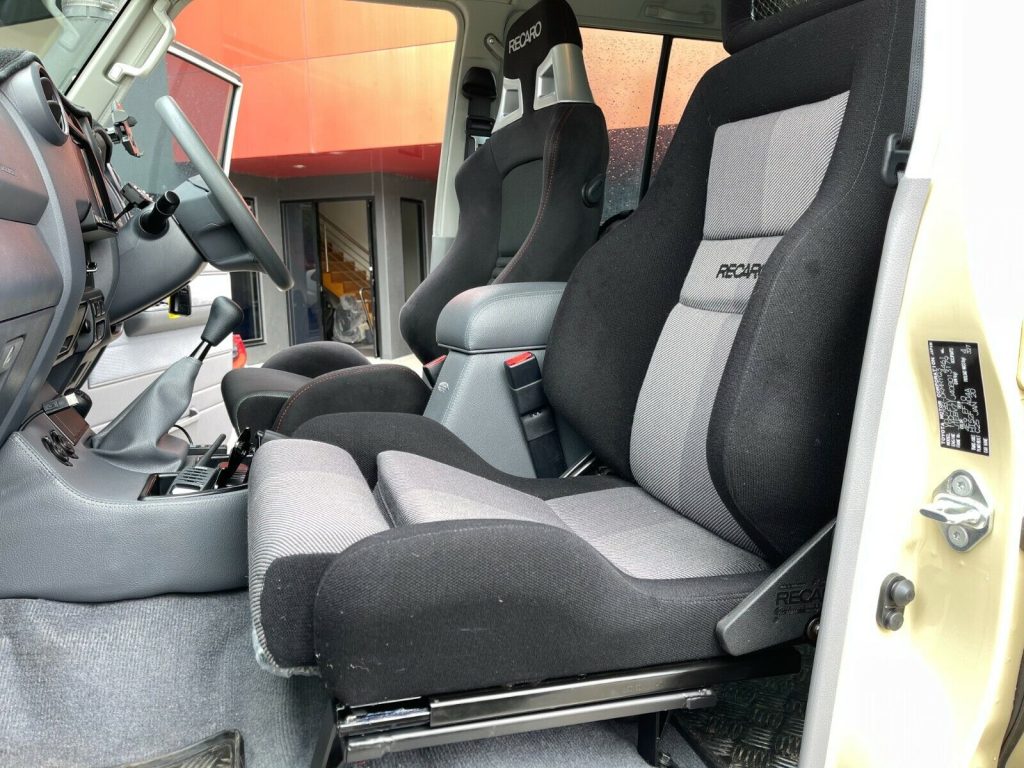 2x 79 LandCruiser seat 70 76 79 Seat rail package suit RECARO SPARCO ...